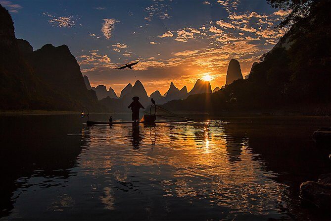 Half-day Xingping photographic Sunrise tour with the Fisherman - Authenticity and Cultural Insights