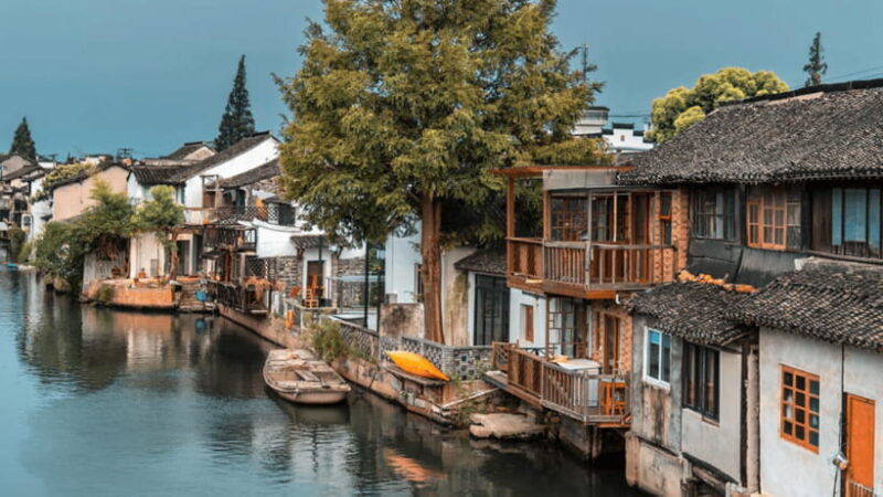 Half-Day Zhujiajiao Water Town Wonders Small Group Tour - Authentic Experiences & Tour Highlights