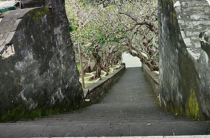 Halfday: GWK & Uluwatu Tour With Sunset - FAQ