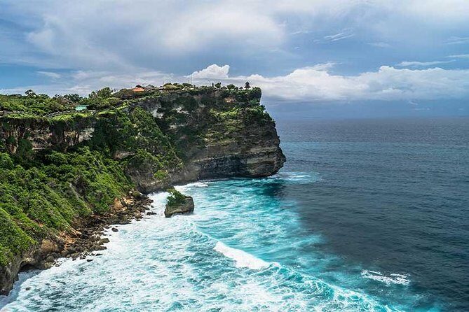 Halfday Tour:Uluwatu Temple,Kecak Dance and Dinner Jimbaran Beach with Transport - What Travelers Say: Authentic Feedback