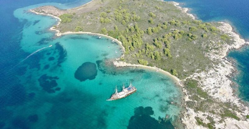 Halkidiki: Blue Lagoon Cruise on a Pirate's Boat - An In-Depth Look at the Tour