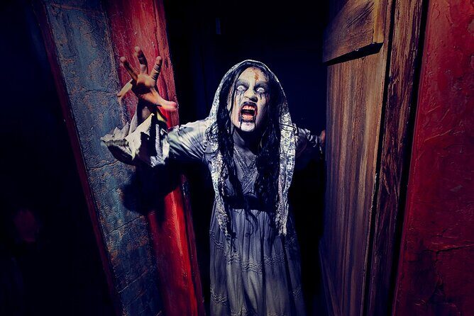 Halloween Horror Nights Admission Tickets at Universal Studios Hollywood - The Sum Up: Who Should Consider Halloween Horror Nights?