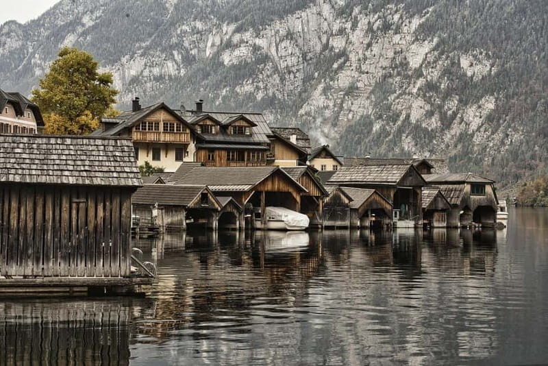Hallstatt private guided city tour - Exploring the Old Town: Charm and Character