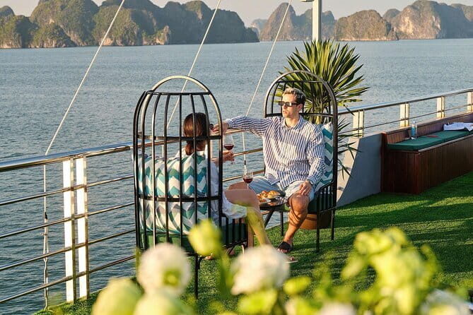 Halong 5 Star Luxury Day Cruise: New Boat, Buffet and Jacuzzi - The Sum Up