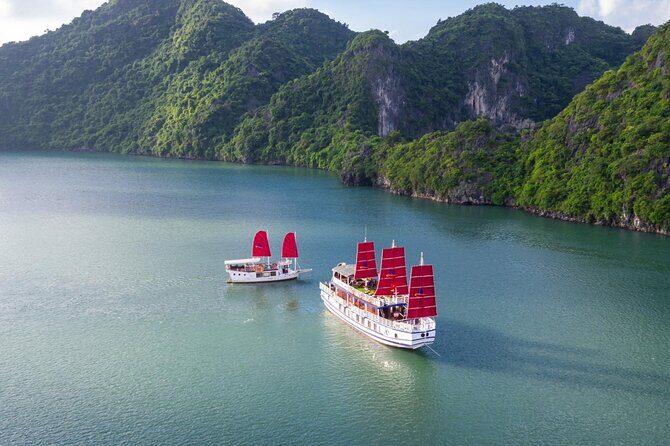 Halong Amazing Sail Luxury 1 Day Small Group Tour 7-Hour Cruising - What Travelers Say About This Tour