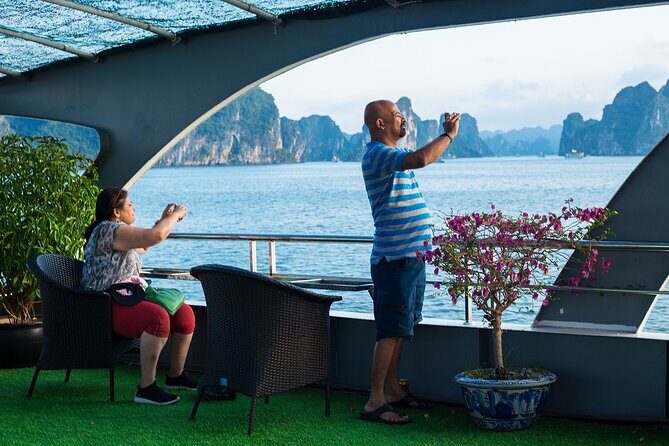 Halong Bay 06 Hours with Alova Premium Cruise and Buffet Lunch - FAQs