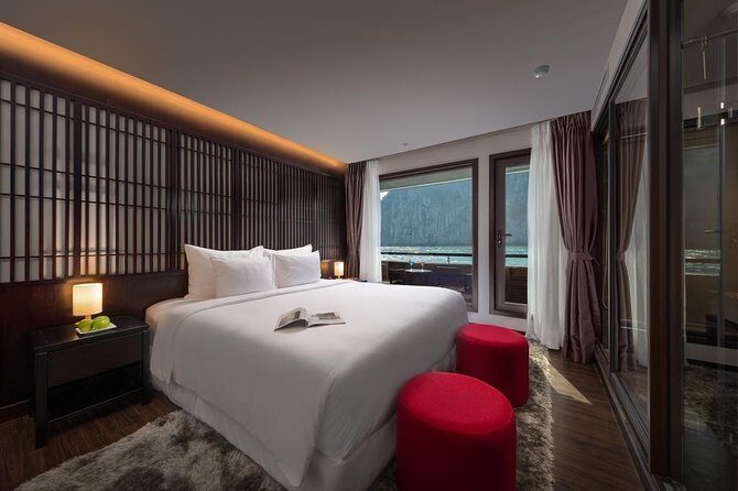 Halong Bay 2 Days 1 Night Cruise - Sunset and Evening Activities