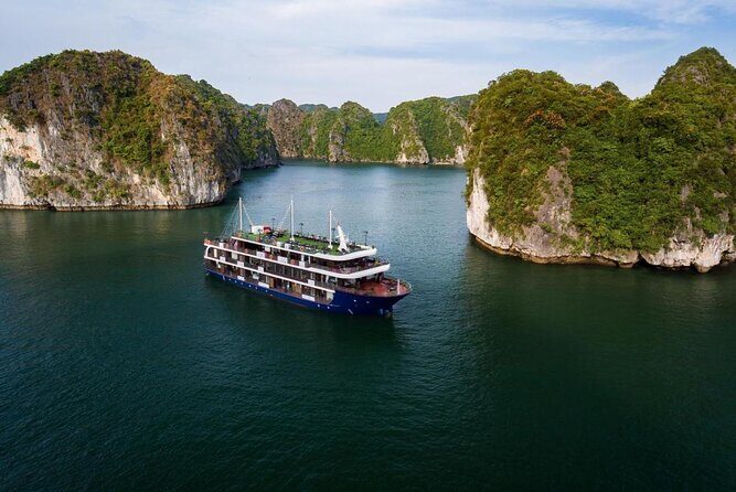 Halong Bay 2 Days 1 Night - La PANDORA Cruise 5 Stars - The Modern Vessel and Its Ambience