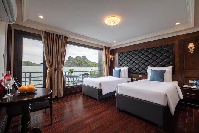Halong Bay 2 Days 1 Night - La PANDORA Cruise 5 Stars - Food and Beverage: A Culinary Highlight