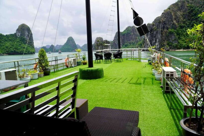 Halong Bay Cruise with Lunch - Key Points