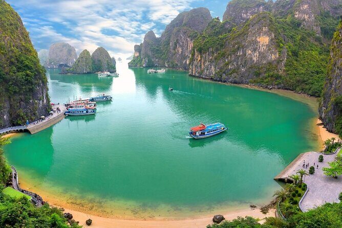 HaLong Bay Day Cruise with Kayaking, Swimming, Hiking and Lunch - Kayaking, Swimming, and Lagoon Discoveries