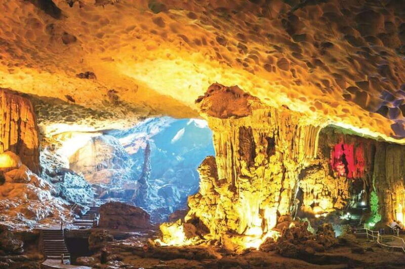 Halong Bay: Day Cruise with Lunch and Kayak from Ninh Binh - Authenticity and Practical Tips