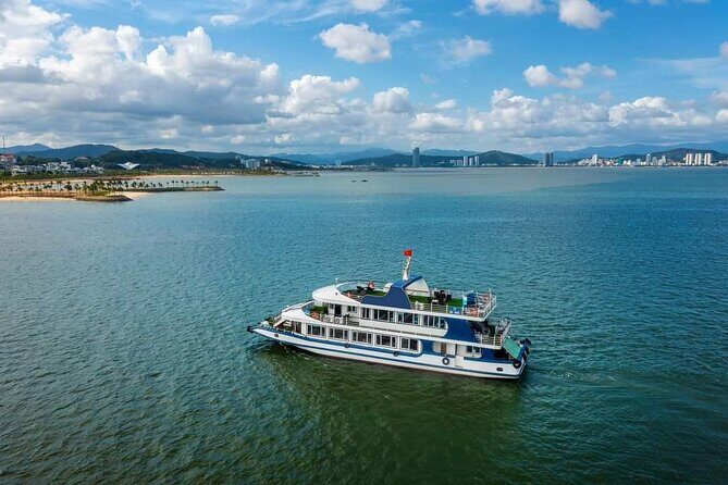 Halong Bay Day Tour From Hanoi: Surprising Cave,Titop Island - What Reviews Say