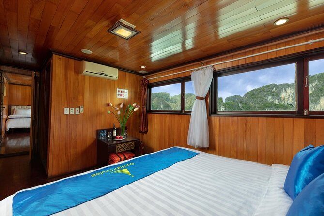 Halong bay deluxe cruise 2 days/ 1 nights: full meals, Kayaking & Swimming - What Makes This Tour Stand Out