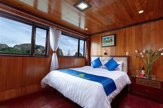 Halong bay deluxe cruise 2Days/1night: Kayaking, swimming, cave, mountain, meals - What Makes This Cruise Special?