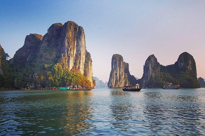 Halong Bay Full Day With Heaven Cave And Kayaking - Practical Details and Tips