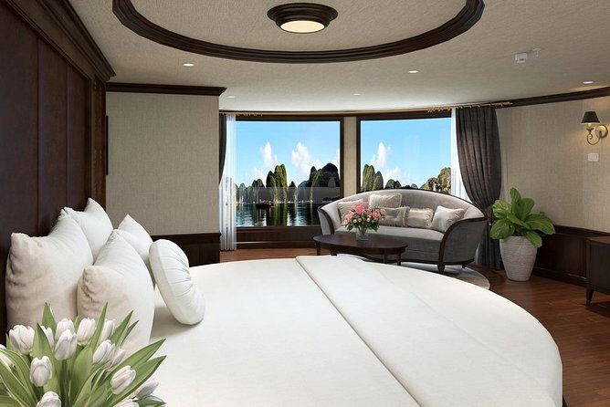 Halong Bay Luxury Cruise 2D/1N: Kayaking, Swimming, Surprise Cave, Titop island - The Itinerary in Detail