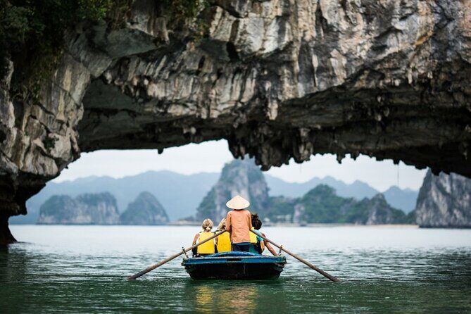 Halong Bay Luxury Cruise with Jacuzzi, Kayaking & Cave Tour - Practical Tips for Travelers