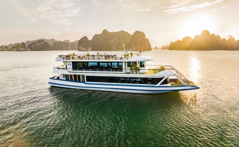 Halong Bay Luxury Cruise with Kayaking & Lunch Buffet - Review Summary & Authentic Feedback