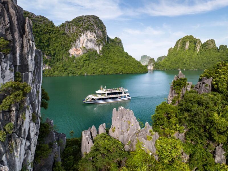 Halong Bay Luxury Cruise with Kayaking & Lunch Buffet - Frequently Asked Questions