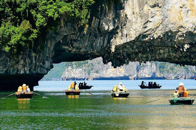 Halong Bay Luxury Day Cruise from Hanoi - Getting There: Smooth Start from Hanoi