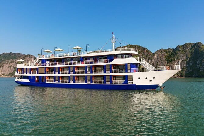 HALONG BAY LUXURY IRIS CRUISE DAY TRIP-BEST SELLER: Kayak, Music - The Sum Up