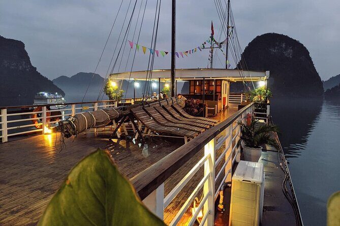 Halong Bay Overnight Cruise from Hanoi by Expressway Transfer - FAQ