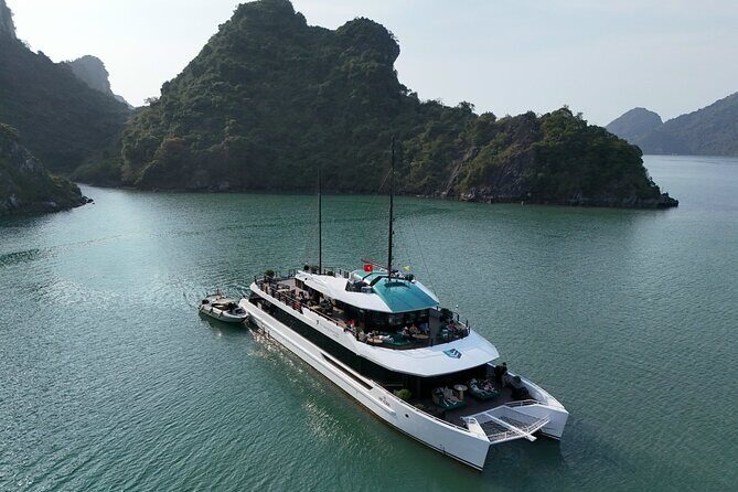 Halong Catamaran Cruise - Halong Bay Lan Ha Luxury Day Trip - Key Points