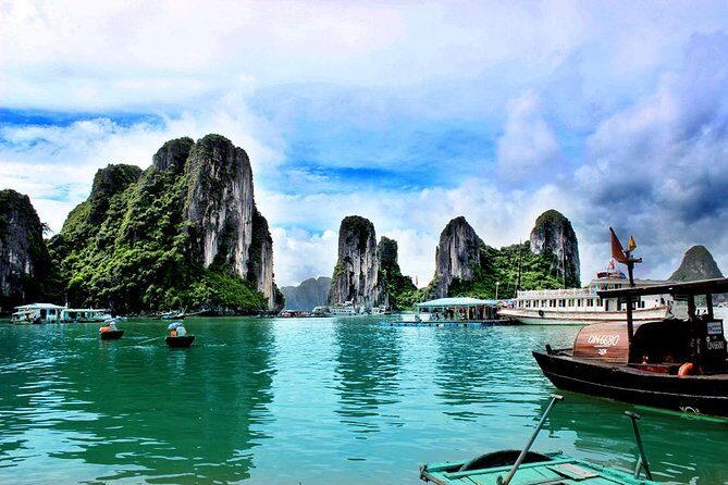 Halong day tour 4 hours Cruise from Hanoi city - Key Points