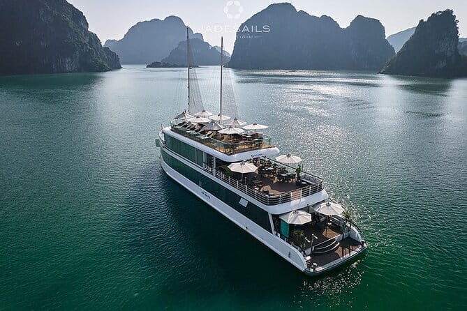 Halong Hercules 5 Stars Day Cruise: Buffet Lunch and Sunset Party - FAQ