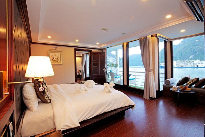 Halong - LanHa Bay with 3.5star La Pinta Cruise 3days/2nights - Analyzing the Value: Price vs. Experience
