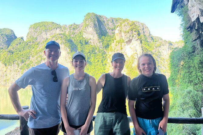 Halong Luxury Day Tour with Private Cabin from Hanoi - Relaxation and Scenic Views at Ti Top Island