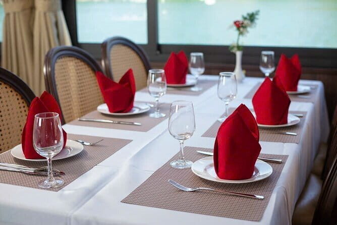 Halong Star Cruise Day Tour, Small Group on Boat from TUAN CHAU - What Are the Key Highlights of This Tour?