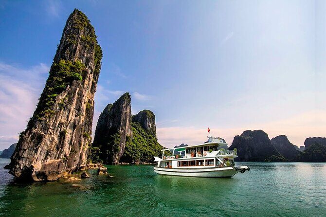 Halong Wonder Bay Day Cruise (Small Group on Boat & Buffet Lunch) - The Itinerary in Depth