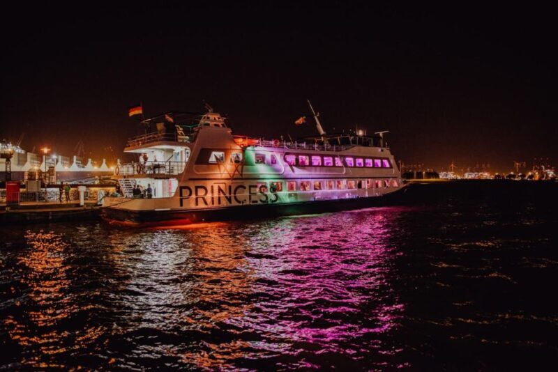 Hamburg: 1.5-Hour Evening Lights Harbour Cruise on a Ship - An In-Depth Look at the Harbour Cruise Experience