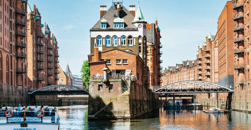 Hamburg: 1.5-Hour Harbor and Speicherstadt Day Cruise - Authenticity and Accessibility