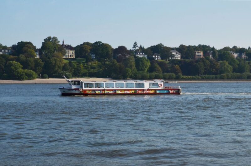 Hamburg: 1-Hour Harbor Cruise - An Introduction to Hamburg’s Waterways