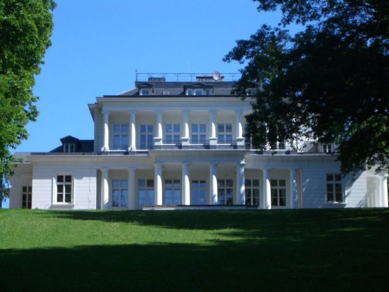 Hamburg: 2-Hour Blankenese Walking Tour - FAQs