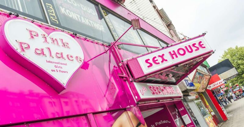 Hamburg: Adults Only Reeperbahn Tour - An In-Depth Look at the Reeperbahn Tour