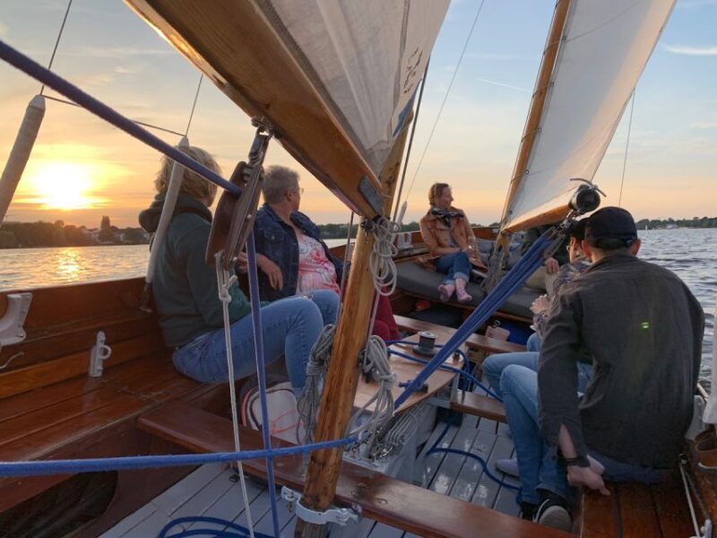 Hamburg: Alster River Sailboat Tour with Sundowner - Key Points