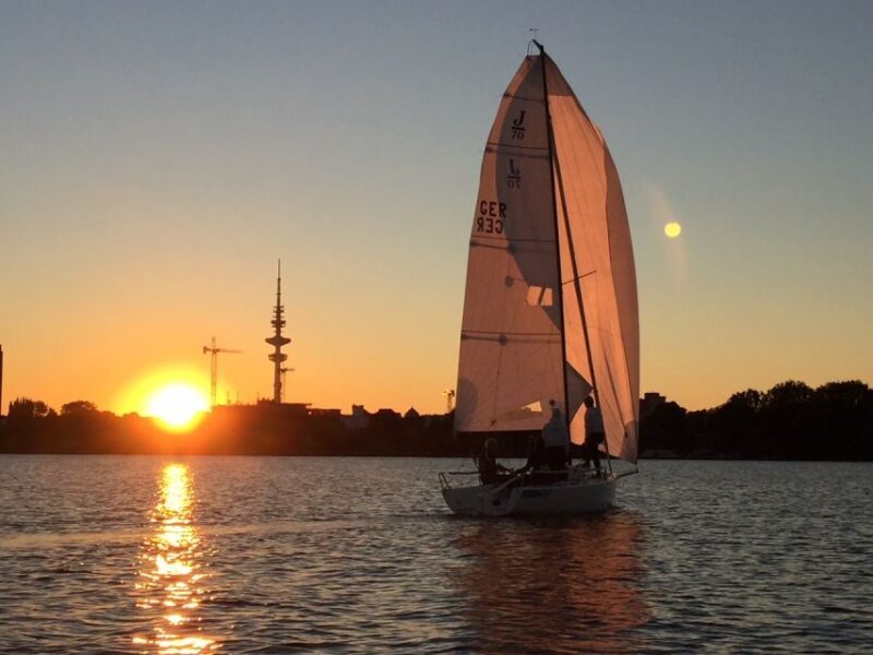 Hamburg: Alster River Sailboat Tour with Sundowner - A Thoughtful Look at the Hamburg Alster River Sailboat Tour