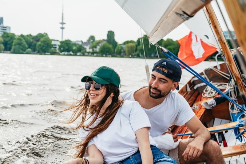 Hamburg: Alster River Sailing Tour on a 2-Masted Sailboat - An Authentic Sailing Experience on Hamburg’s Waterways