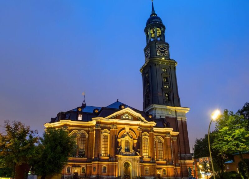 Hamburg at Night: Old Town & St Pauli Private Tour - Final Thoughts