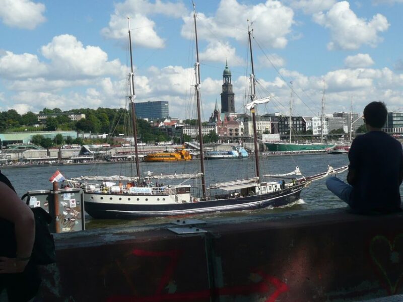 Hamburg: Bike Tour of the Speicherstadt & Old Harbor - The Experience and Value