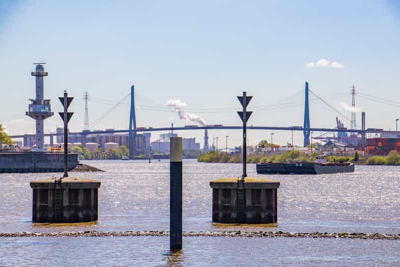 Hamburg: Capture the most Photogenic Spots with a Local - Who Will Love This Tour?
