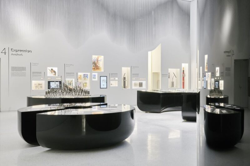 Hamburg: Creative writing classes at MONTBLANC HAUS - Who Should Consider This Experience?