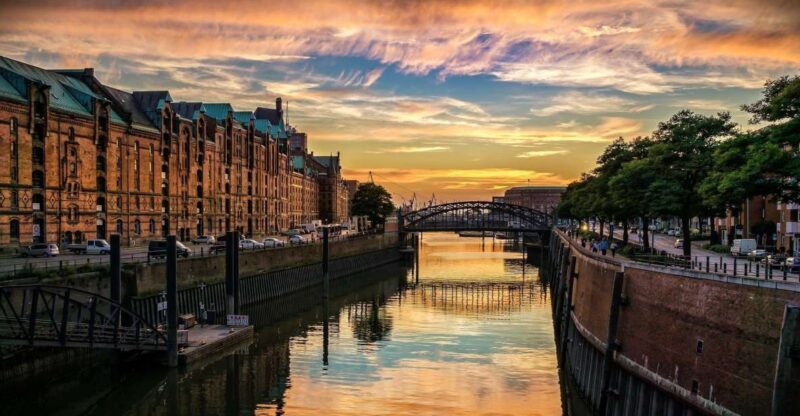 Hamburg: Elbe Riverside Private Guided Walking Tour - An Authentic Walk through Hamburg’s Elbe Riverside