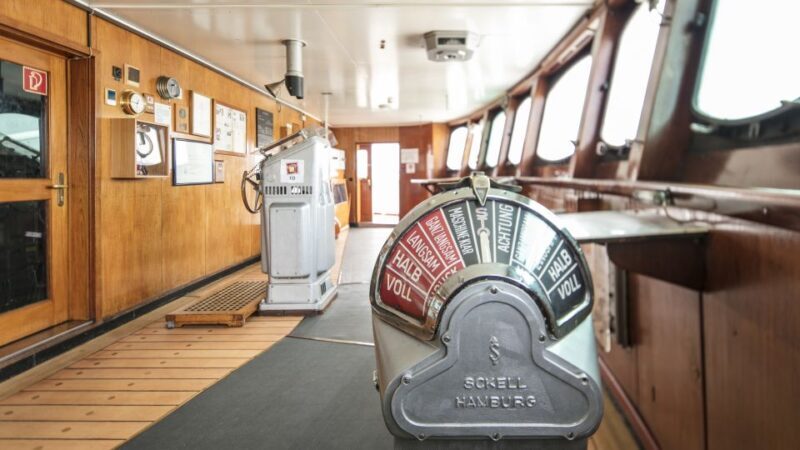 Hamburg: Entrance to the Museum Ship Cap San Diego - Key Points