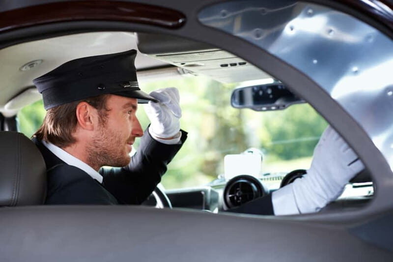 Hamburg: Exclusive Tour by Limousine with Chauffeur - What to Expect from Your Hamburg Limousine Experience