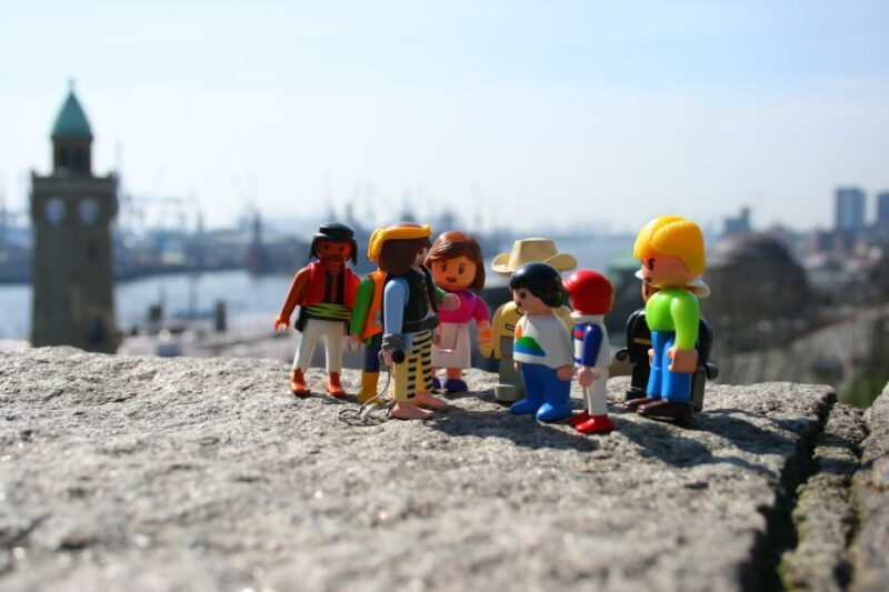Hamburg: Guided Port Walk for Families - Key Points